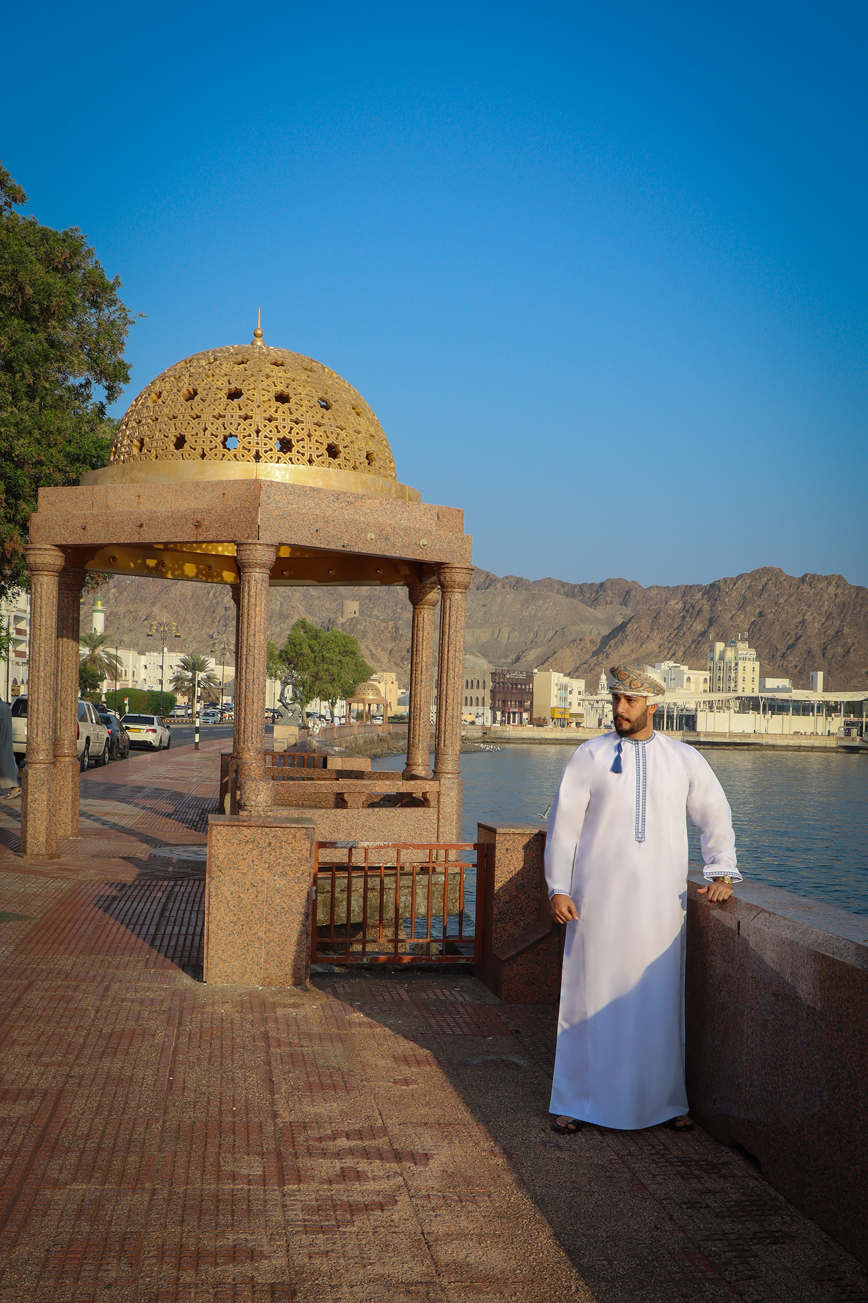 Daffah Oman - Premium Traditional Wear